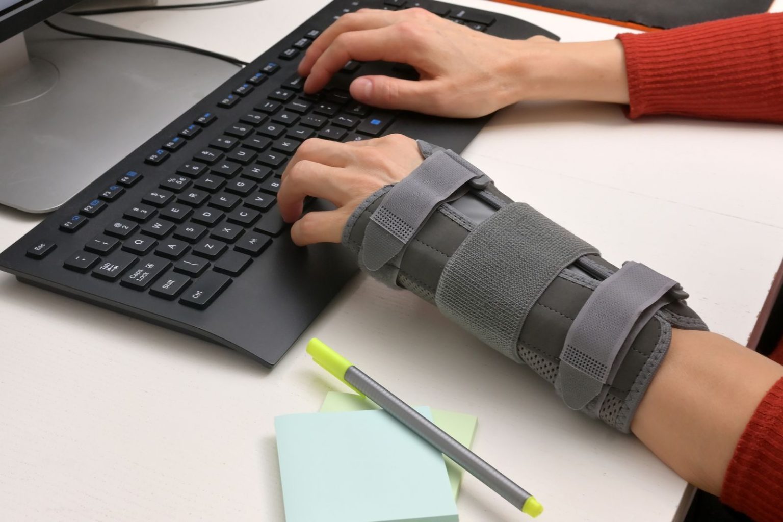 How to Prevent Workplace Repetitive Stress Injuries - Work-Fit